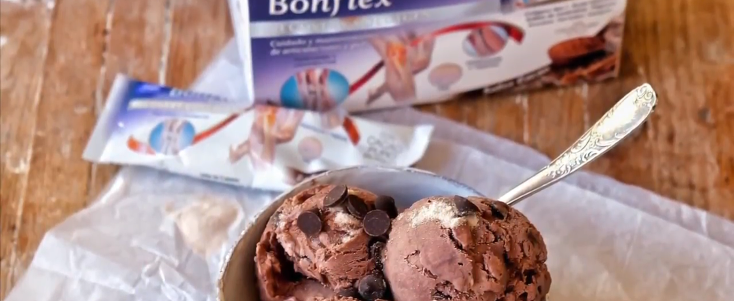 Receta de helado de chocolate casero con Bonflex® Recovery Collagen ...